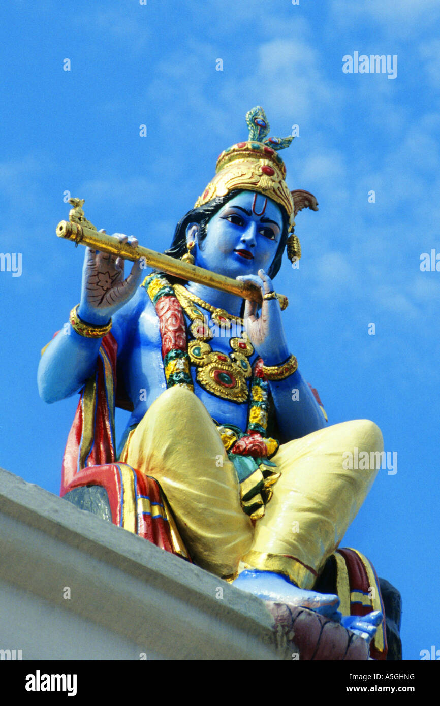 Indian flute player statue hi-res stock photography and images - Alamy