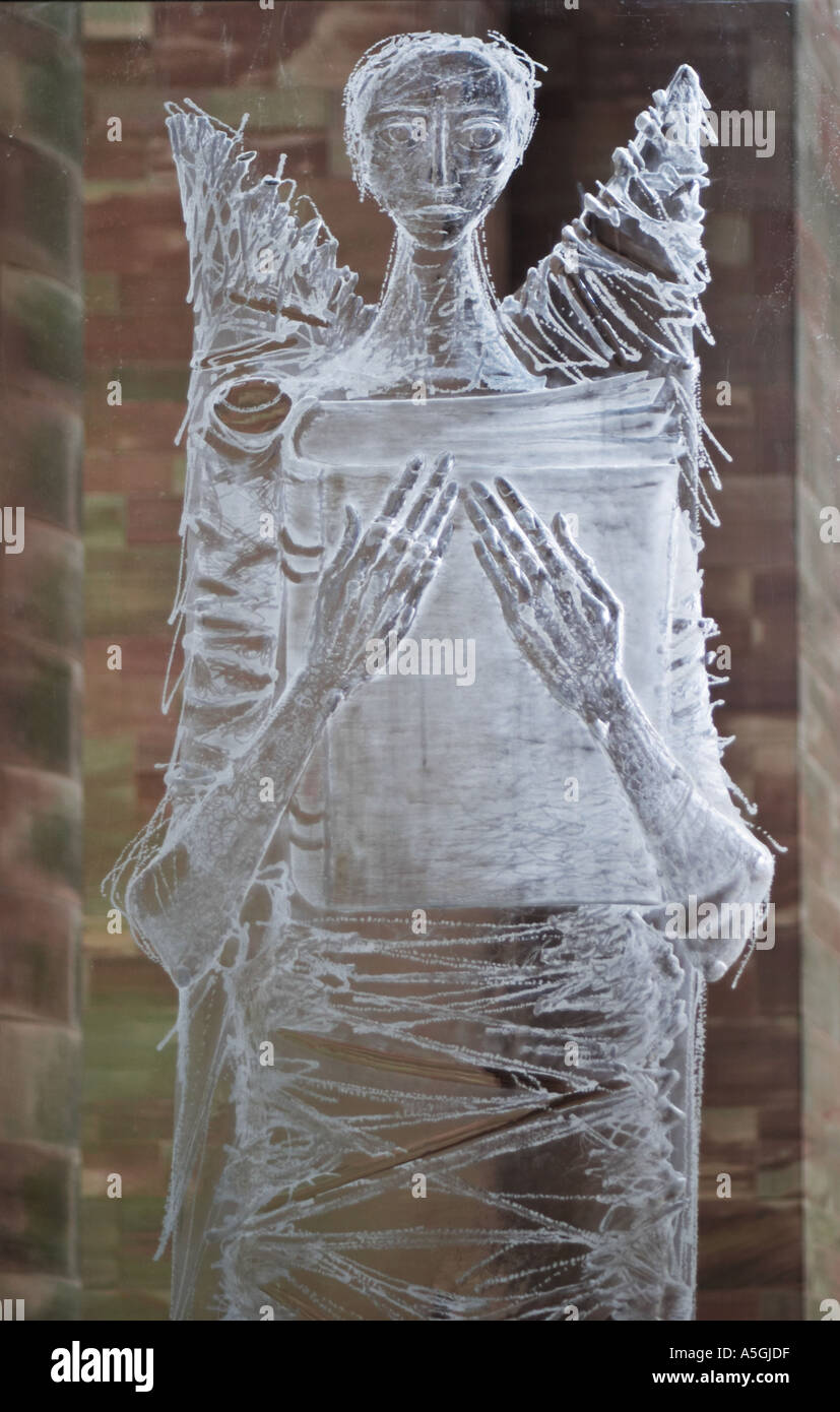 Glass etching hi-res stock photography and images - Alamy