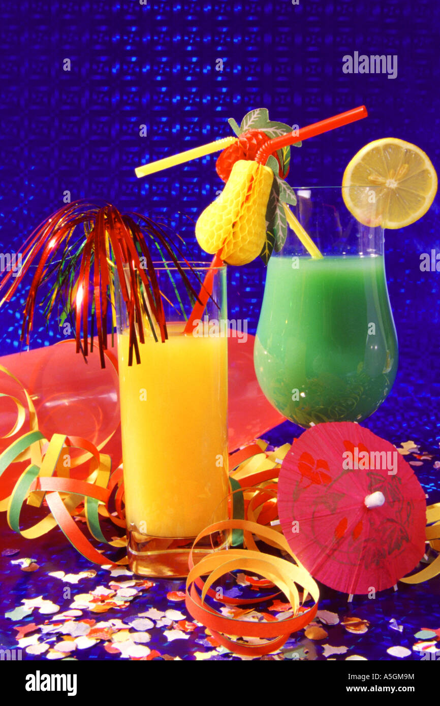 Custom cocktails hi-res stock photography and images - Alamy