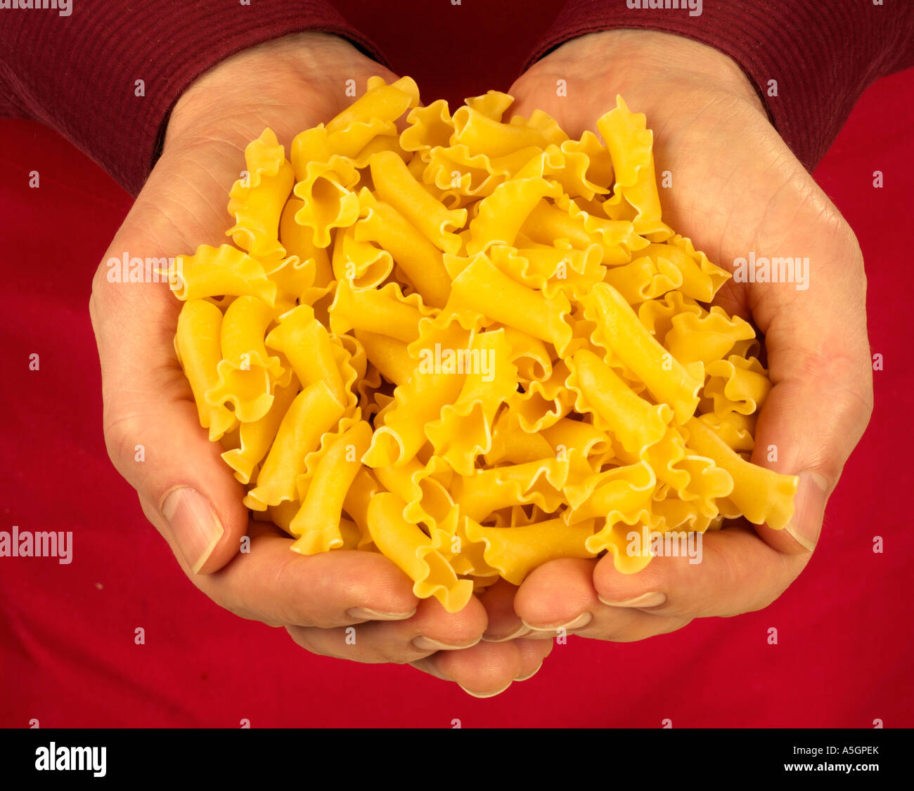 Show showing fiorelli pasta twists hi-res stock photography and images ...