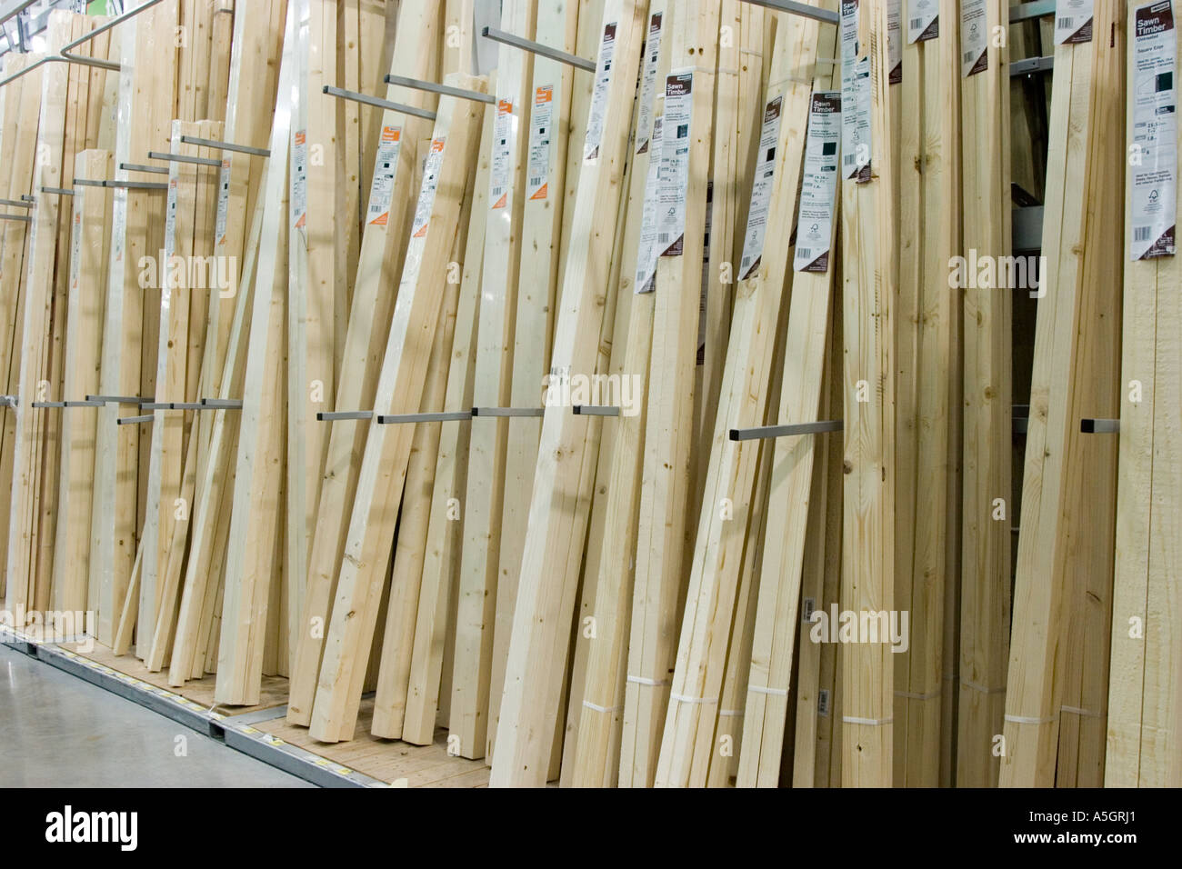 Diy warehouses hi-res stock photography and images - Alamy