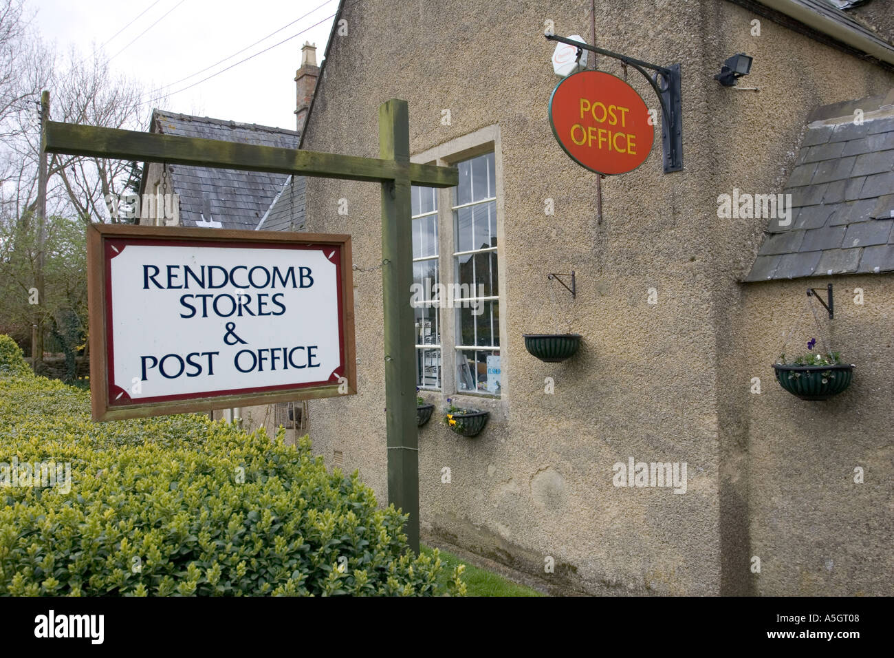 Country post office hi-res stock photography and images - Alamy