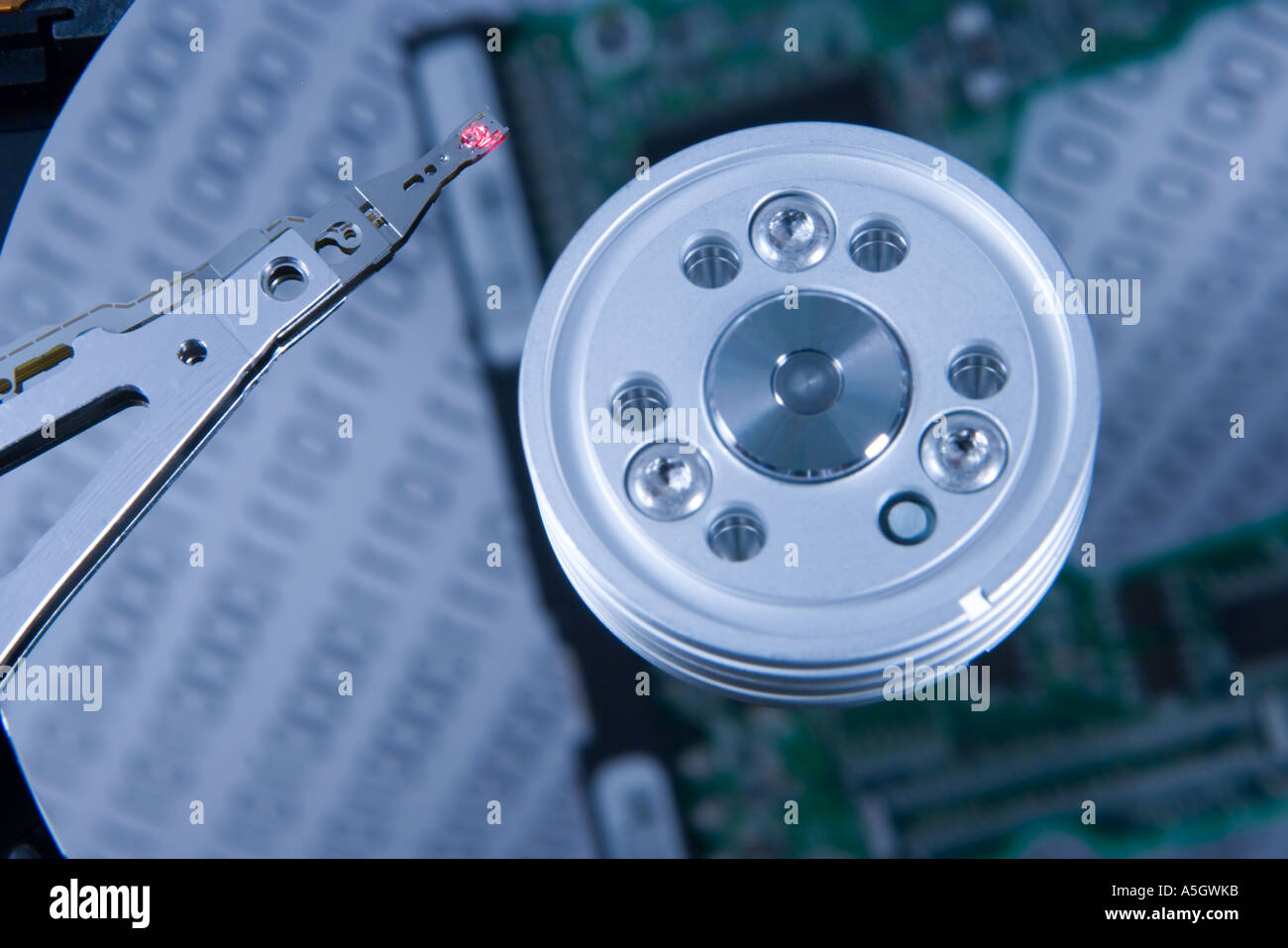 Hard disk controller circuit board hi-res stock photography and images ...