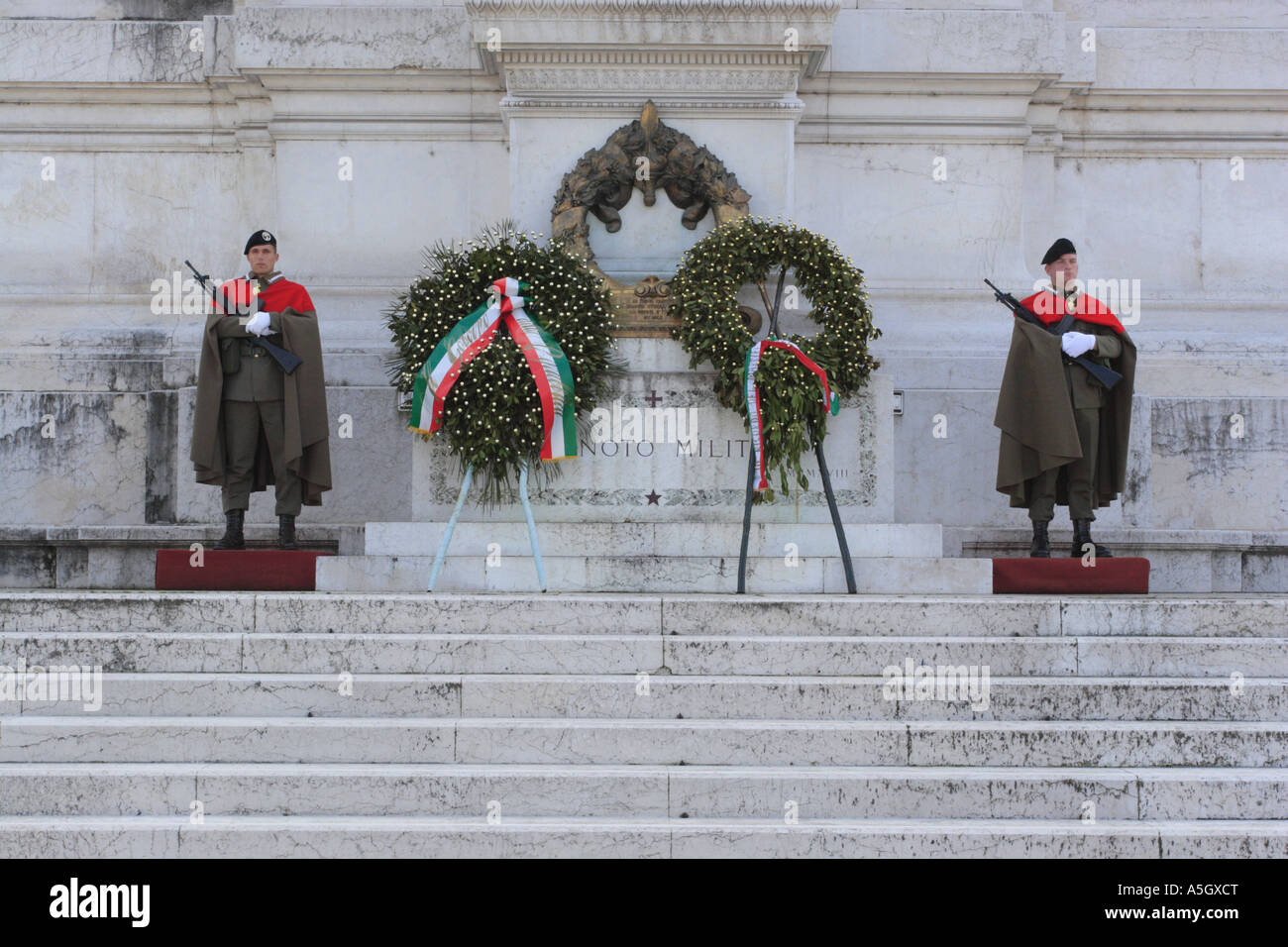 Victor Emmanuel Monument, Tomb of the Unknown Soldier, Rome Stock Photo ...