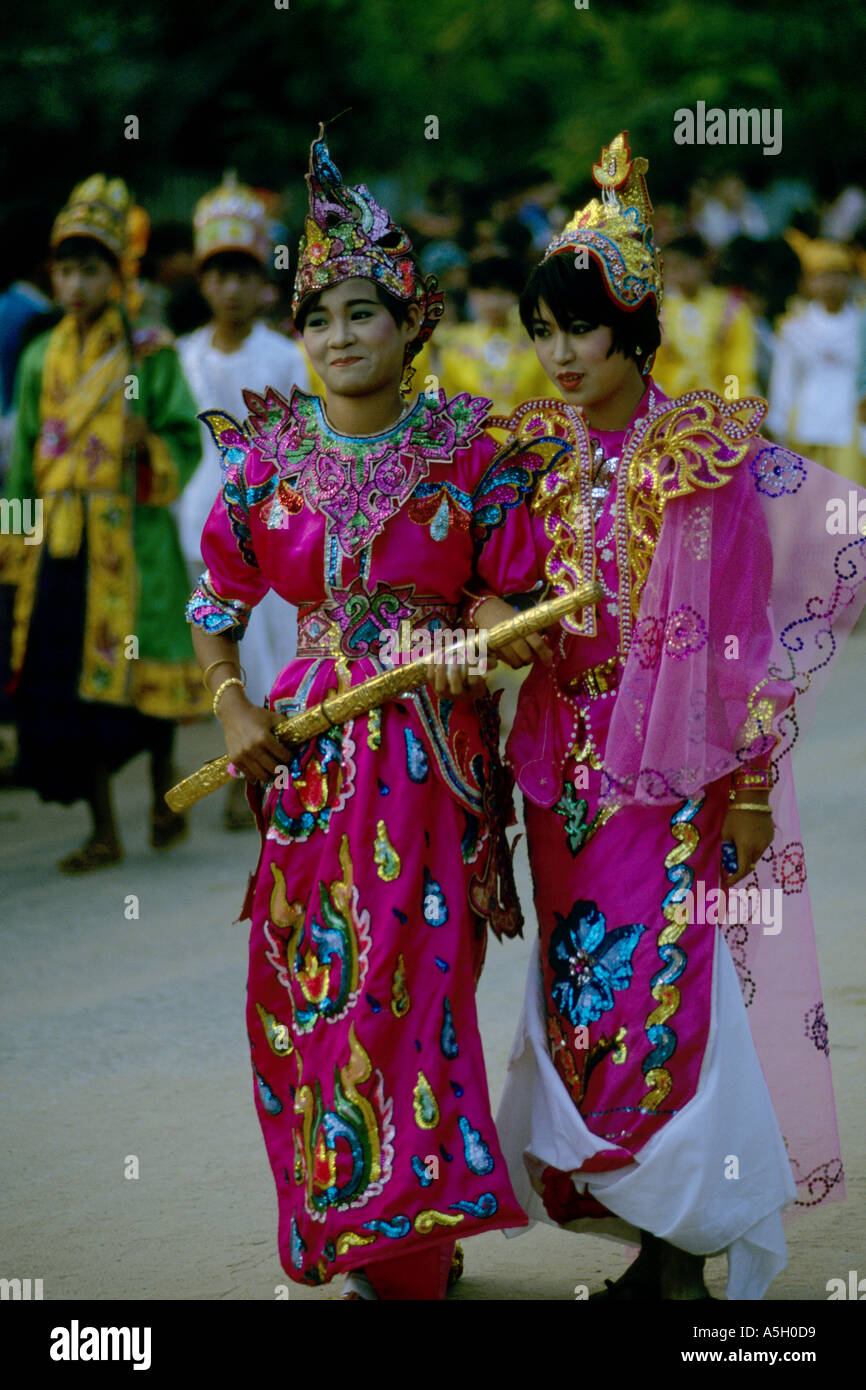 Kyaukpadaung hi-res stock photography and images - Alamy