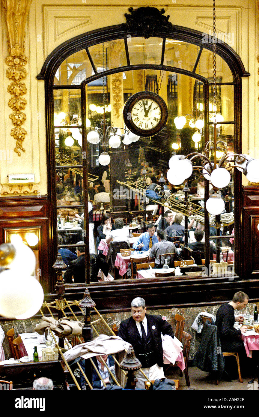 Restaurant chartier paris hi-res stock photography and images - Alamy