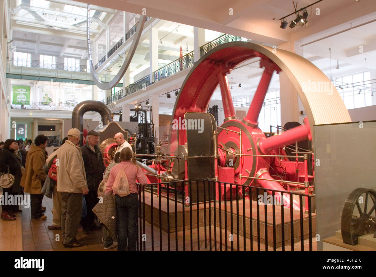 Steam engine in The Science museum, South Kensington London GB UK Stock ...