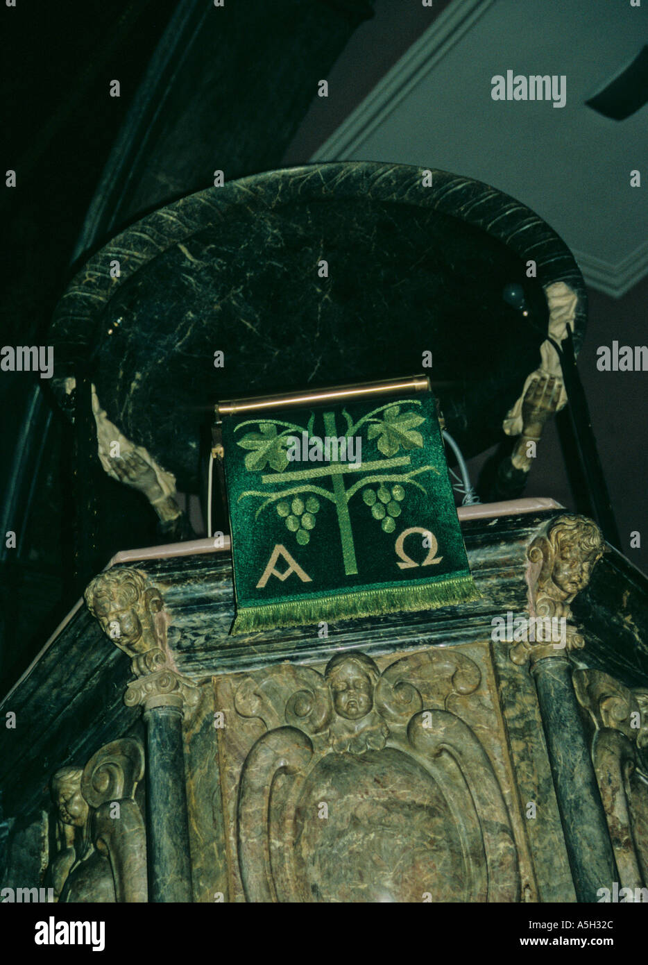 Alpha omega symbol church hi-res stock photography and images - Alamy