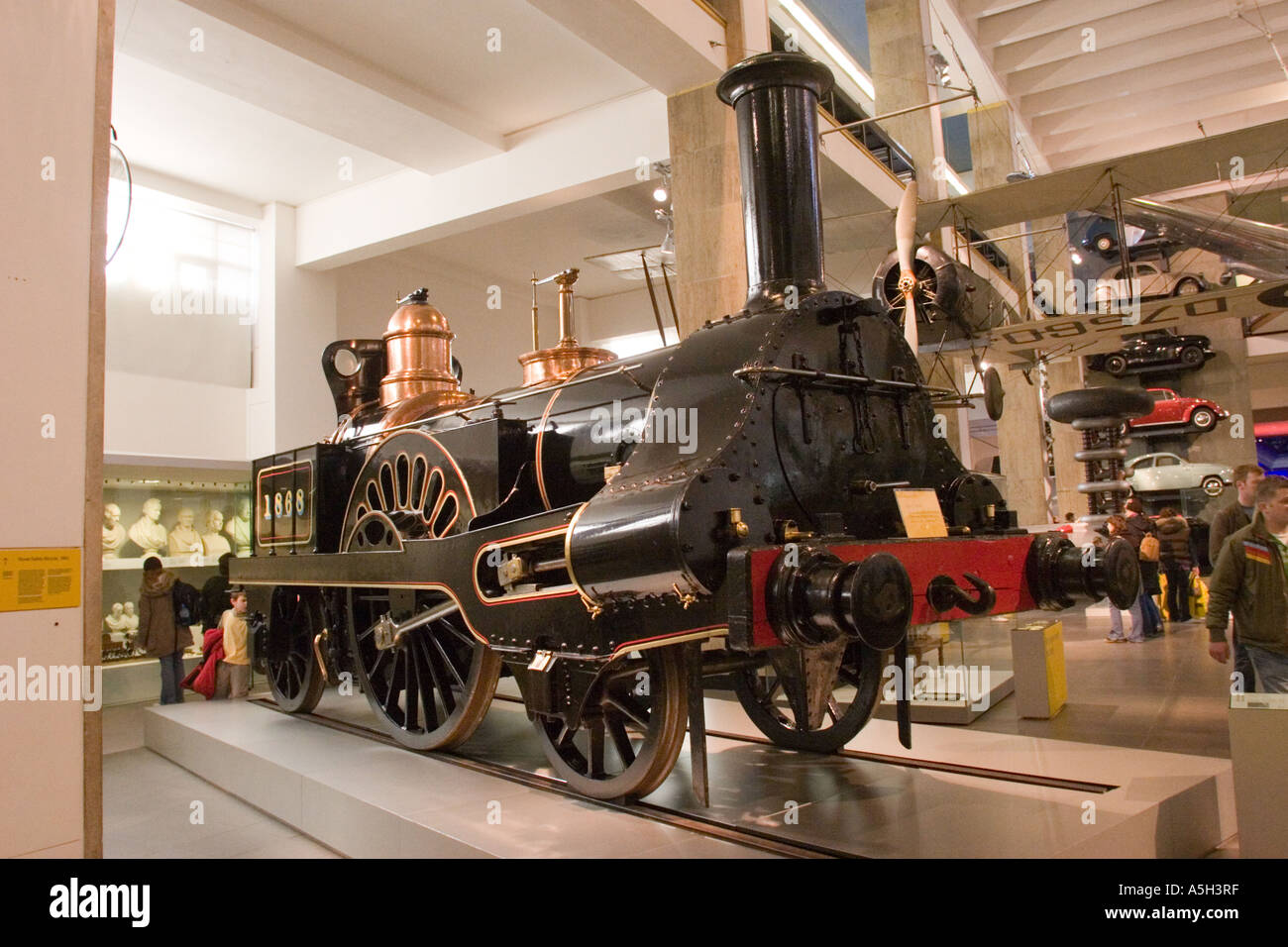 Old steam railway engine in the The Science museum, South Kensington ...