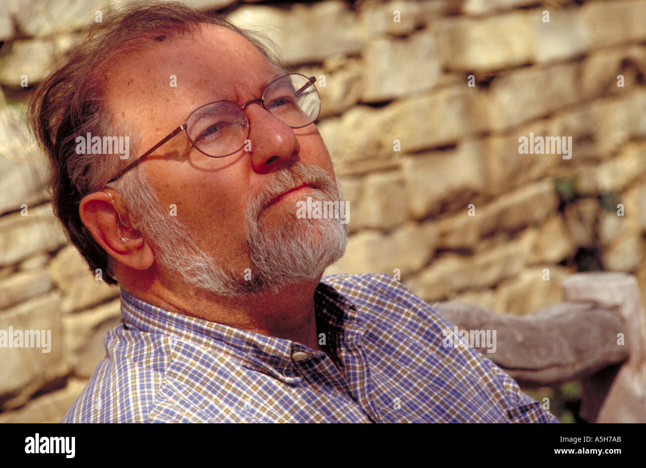 Outdoor Portrait Old Man Stock Photo - Alamy