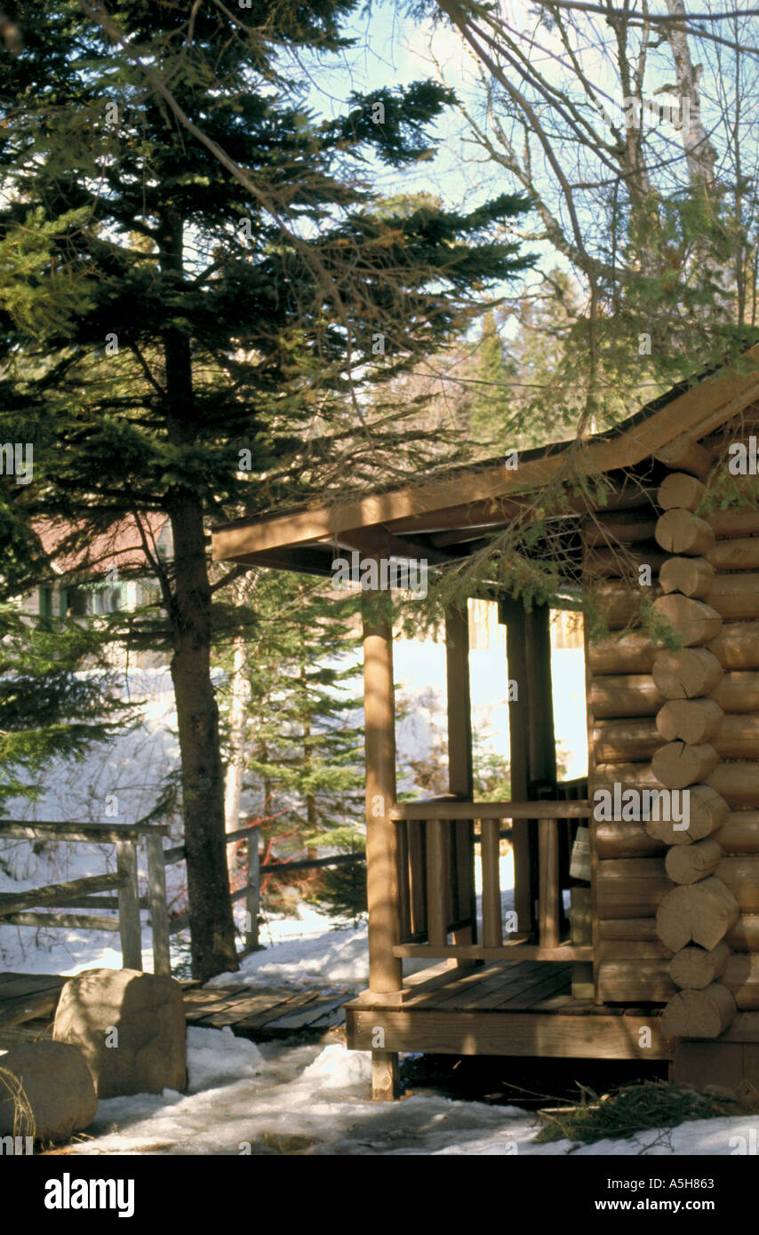 Winter Log Cabin Stock Photo - Alamy