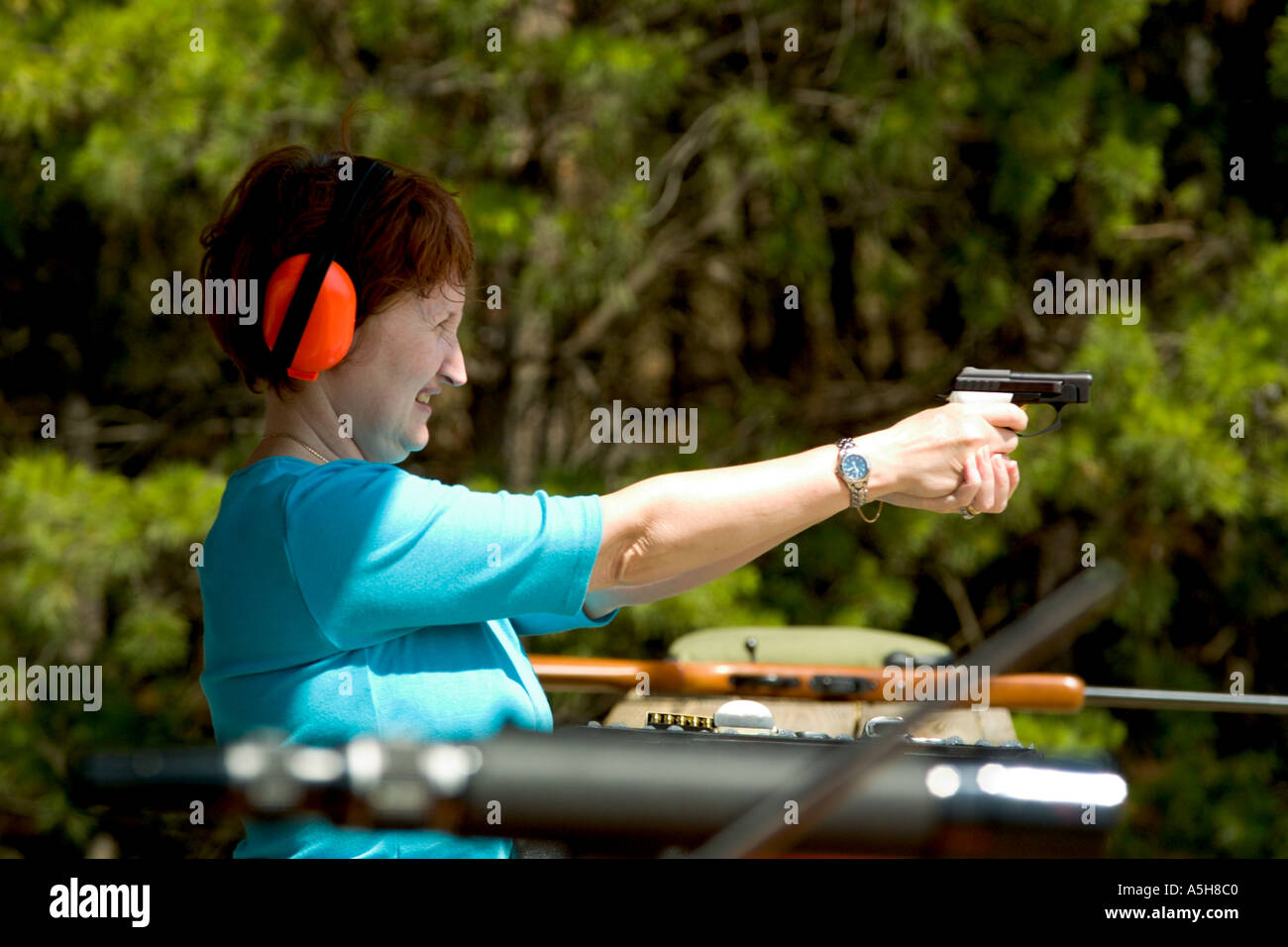 Civilian target hi-res stock photography and images - Alamy