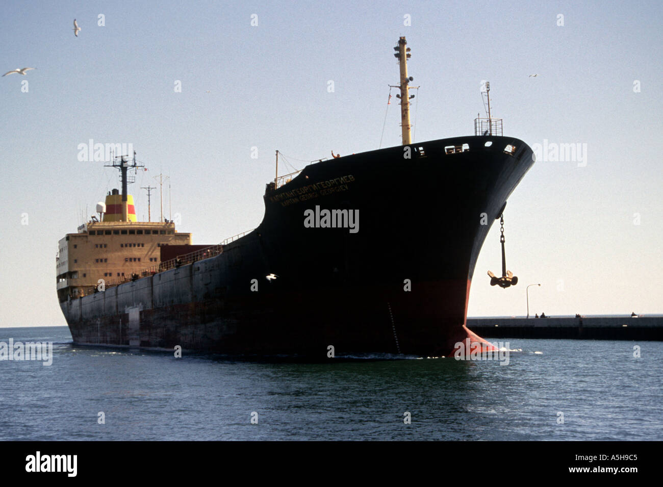 Tanker ship hi-res stock photography and images - Alamy
