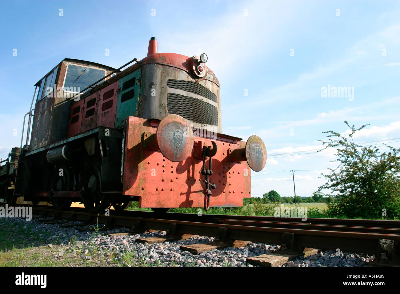 Diesel shunting engine at the Swindon and Cricklade Railway Society ...
