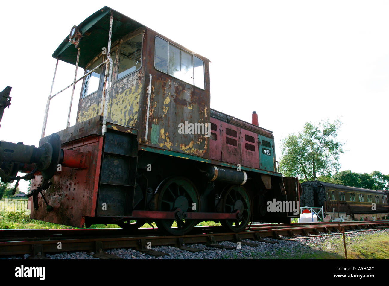 Diesel shunting engine at the Swindon and Cricklade Railway Society ...