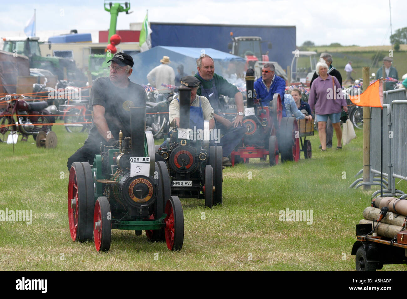 Vintage nostalgia festival wiltshire hi-res stock photography and ...