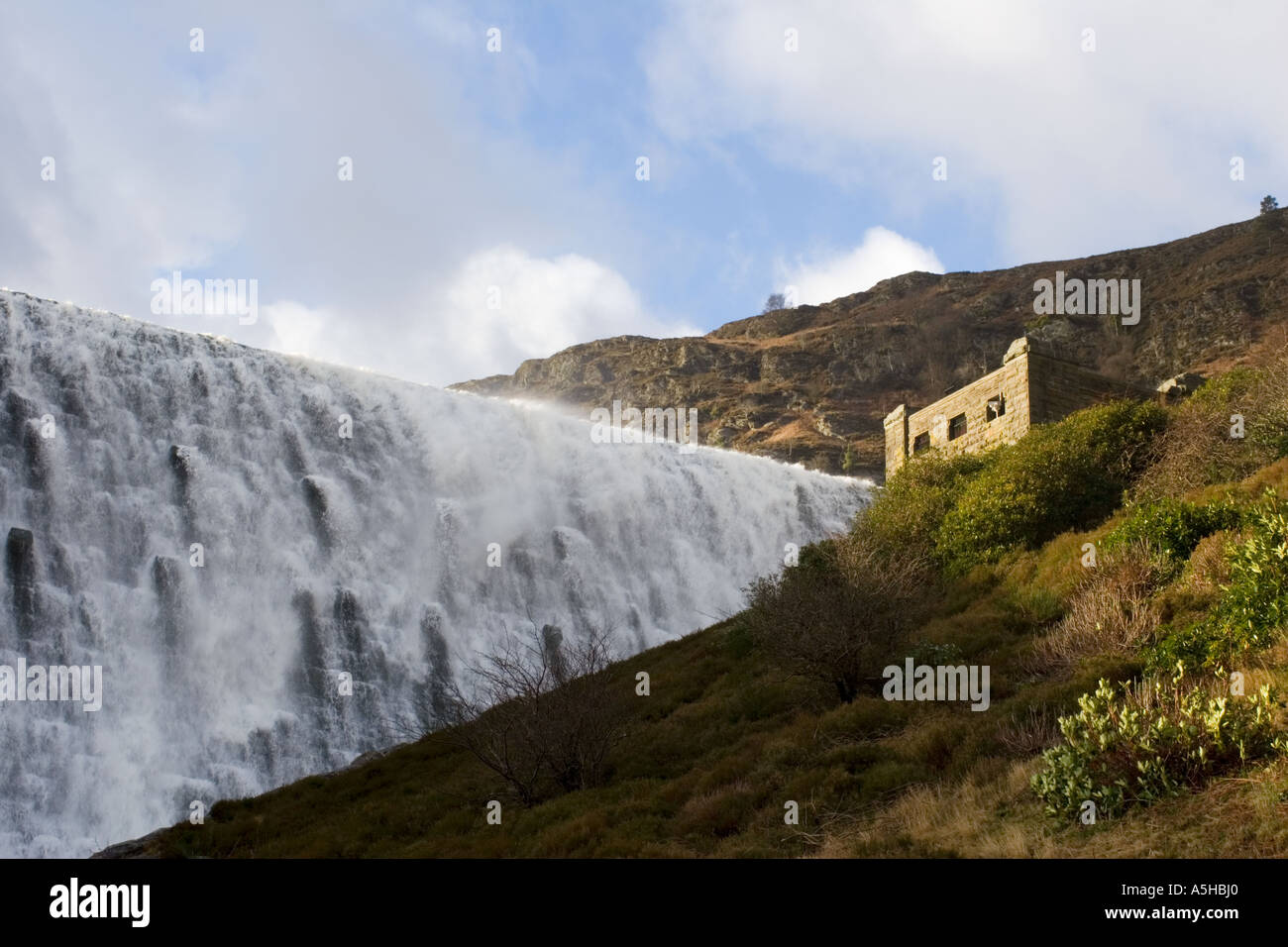 Caban Coch Dam, Elan valley, Wales Stock Photo - Alamy