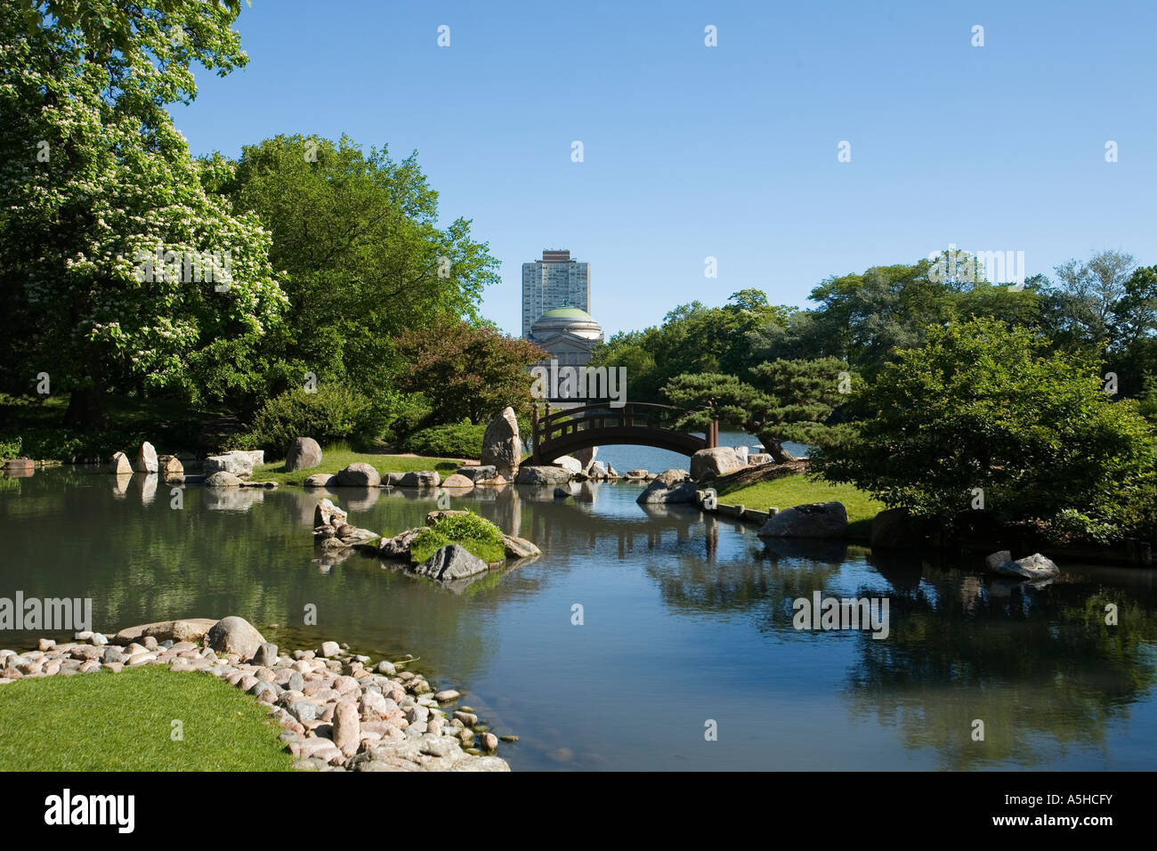 ILLINOIS Chicago Arched bridge connect island to shore in Osaka ...