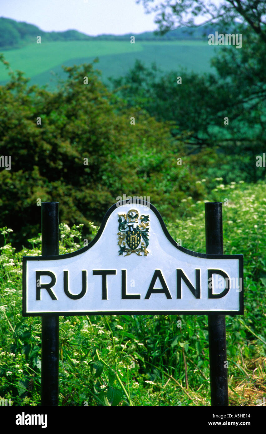 Rutland county boundary road sign Rutland England Stock Photo - Alamy