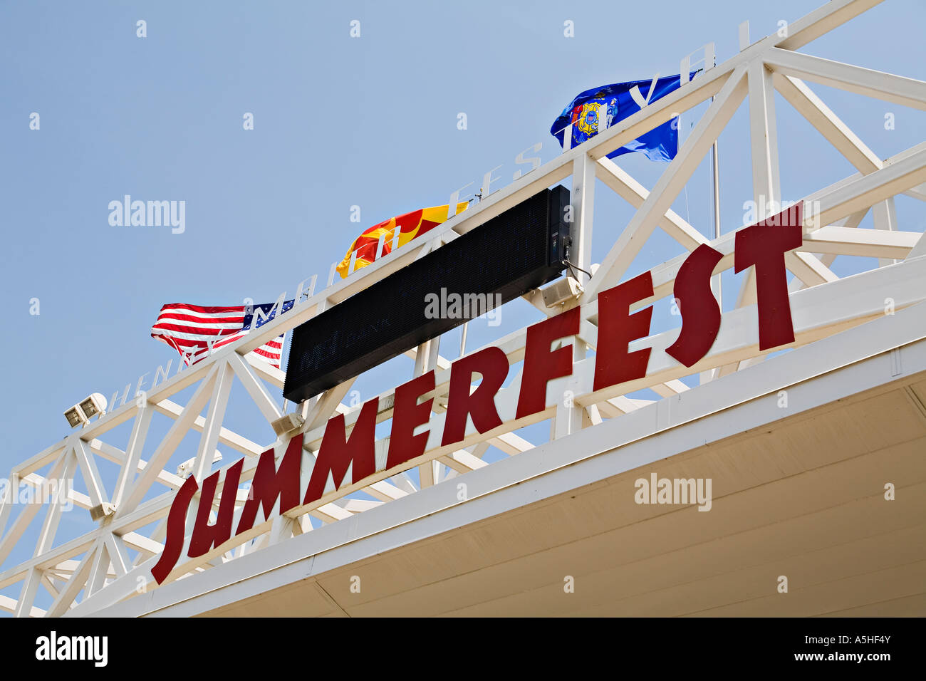 Summerfest sign hi-res stock photography and images - Alamy