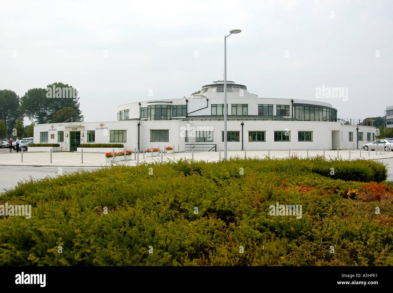 Gatwick Beehive the original 1930 s Crawley Airport terminal seen in ...