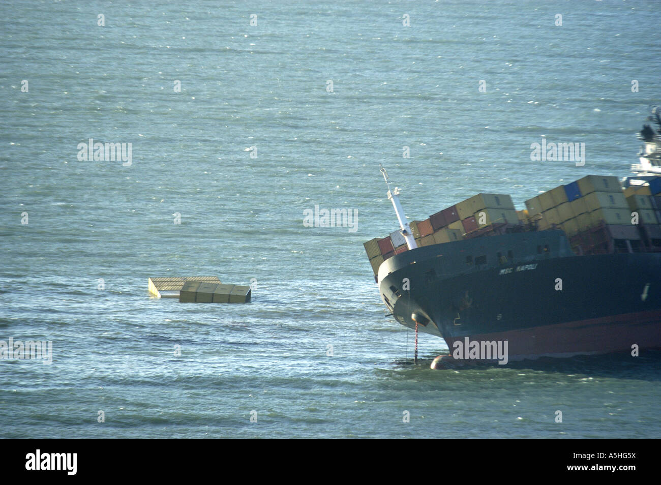 Container ship accident hi-res stock photography and images - Alamy