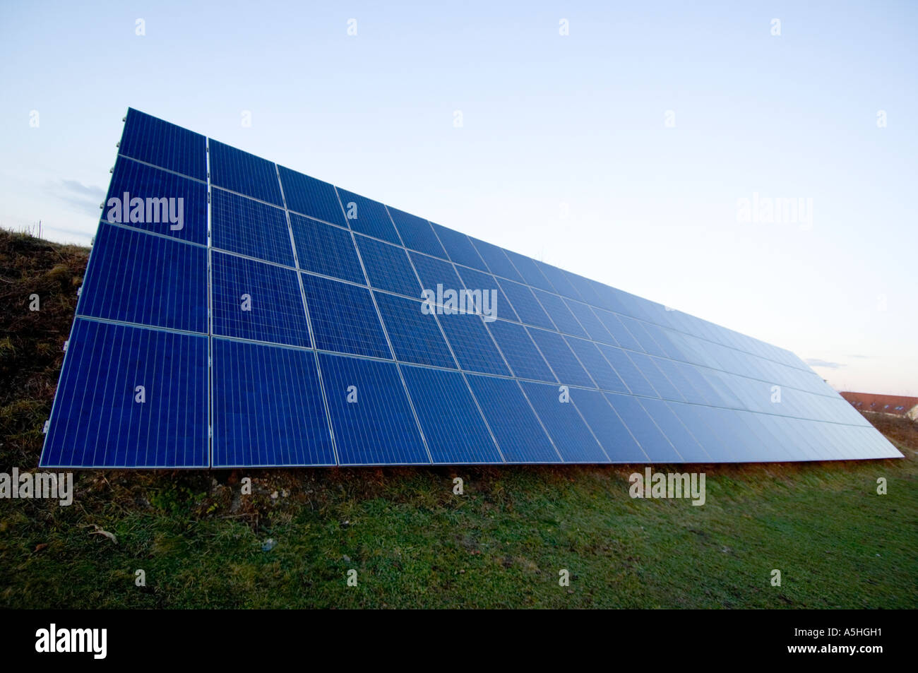 Solar power system hi-res stock photography and images - Alamy