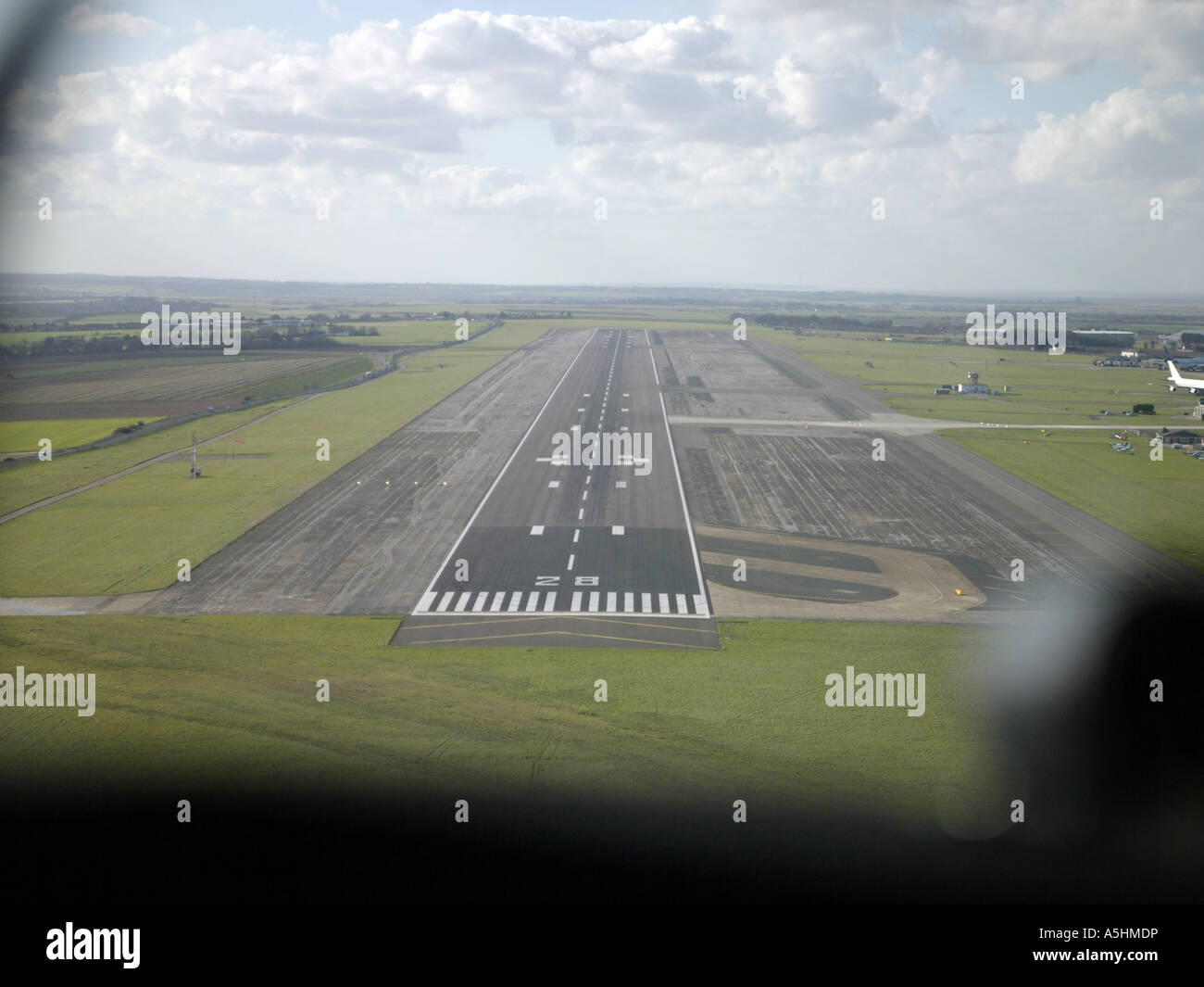 Manston Airport Runway, Kent, SE England Stock Photo - Alamy