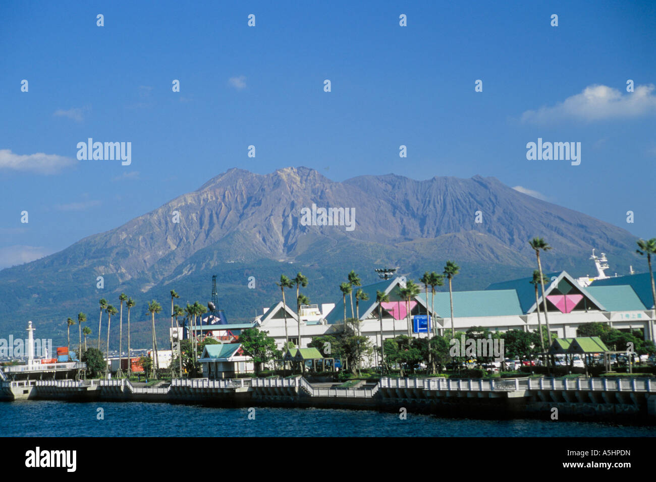 Japan Kyushu Kagoshima harbor Sakurajima volcano Stock Photo - Alamy