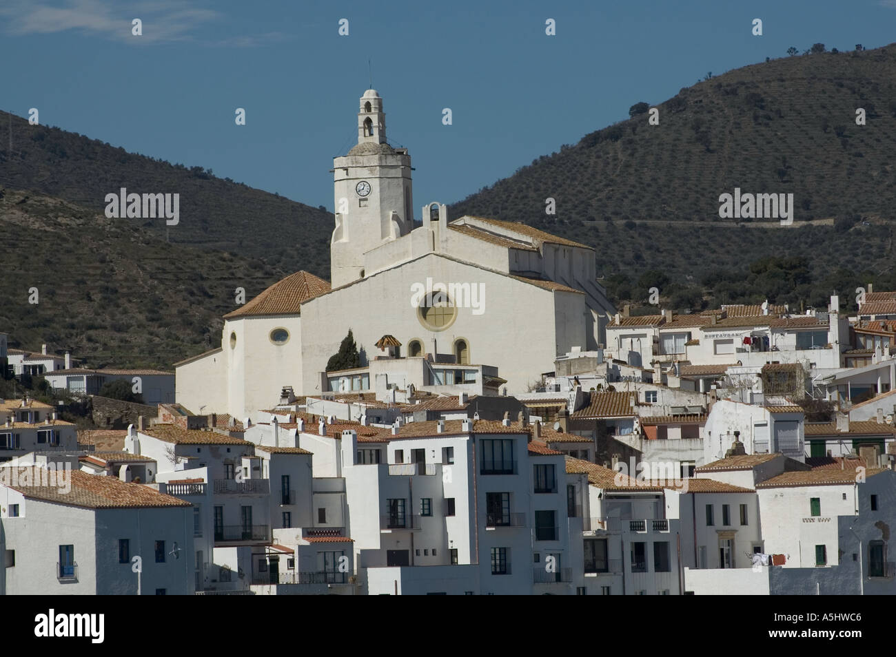 Church at Cadaques on the Spanish Costa Brava Stock Photo - Alamy