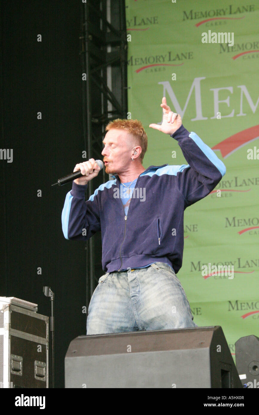 Stereo mcs hi-res stock photography and images - Alamy