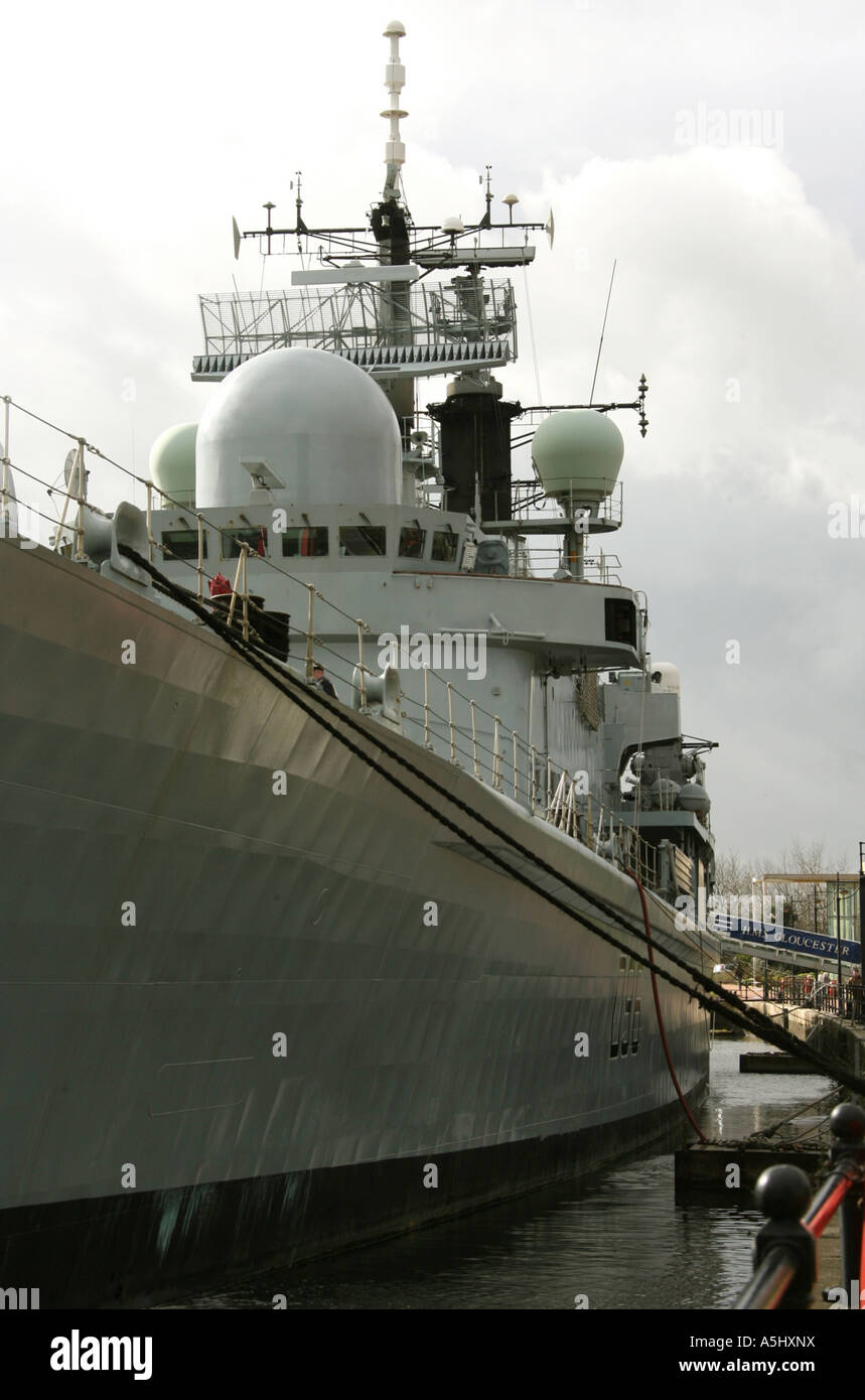 Hms glamorgan hi-res stock photography and images - Alamy