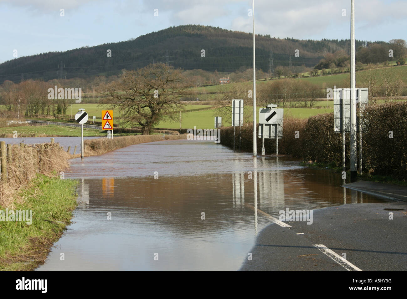 Llanellen hi-res stock photography and images - Alamy