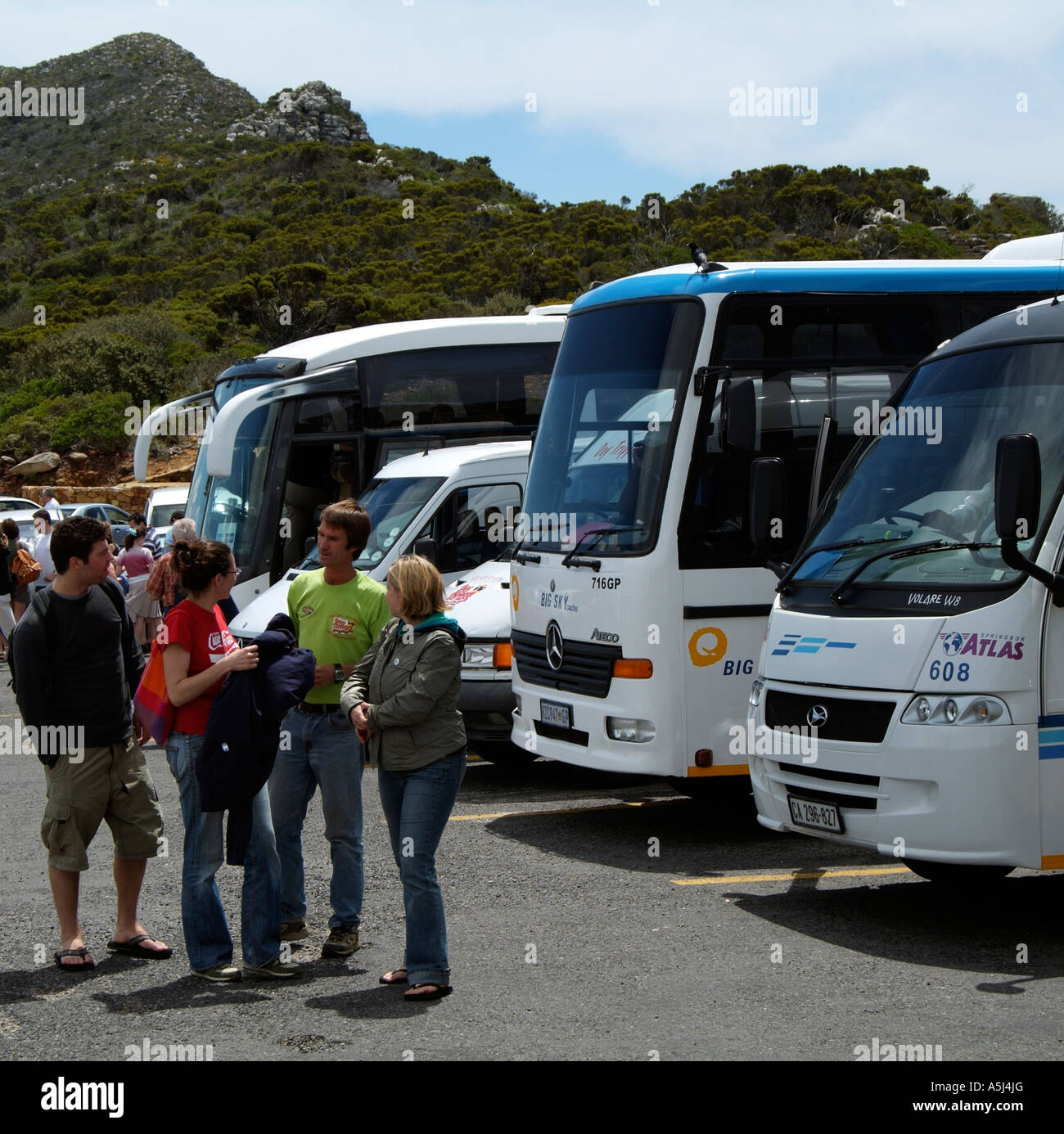 Excursion coaches hi-res stock photography and images - Alamy