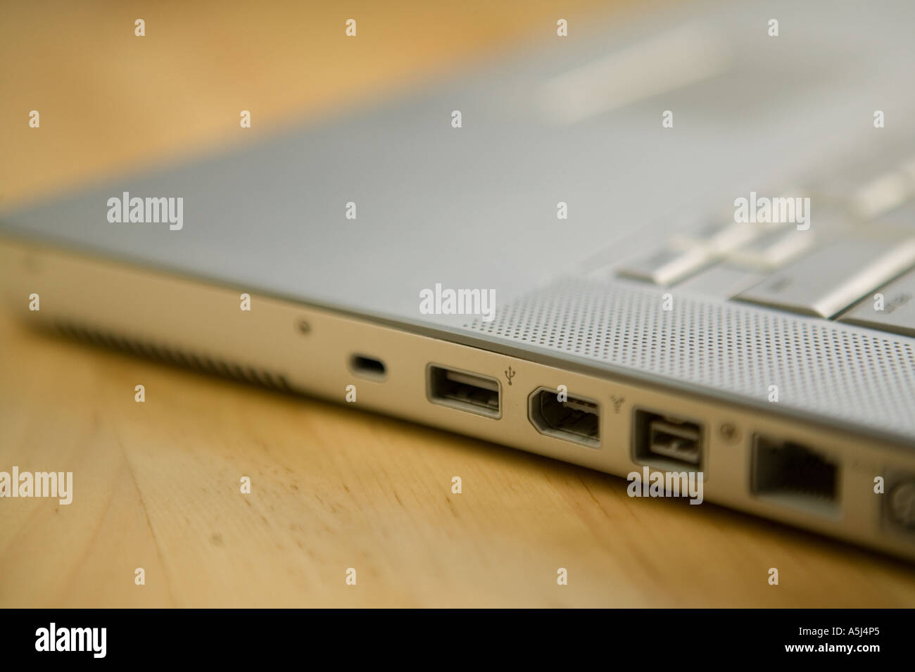 Side view of a typewriter hi-res stock photography and images - Alamy