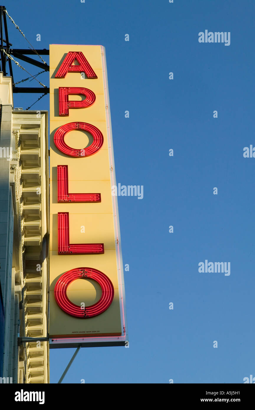 Apollo theater exterior in harlem hi-res stock photography and images ...