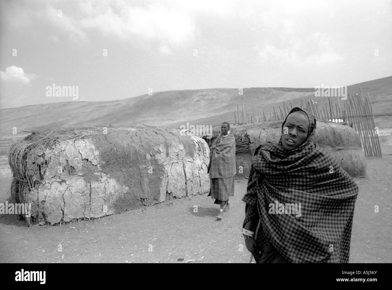 Nilo saharan people hi-res stock photography and images - Alamy
