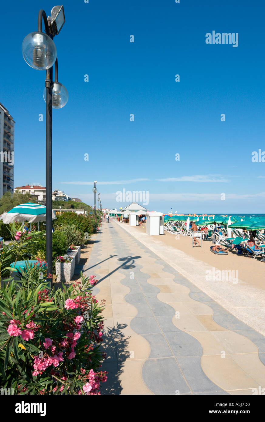 Beachfront Promenade, Lido de Jesolo, Venetian Riviera, Italy Stock ...
