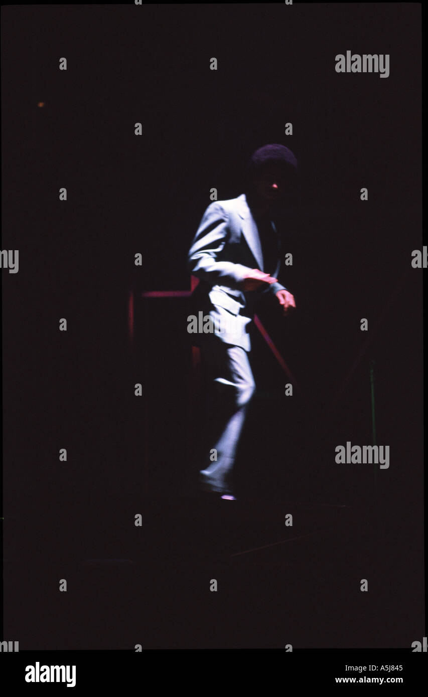 Abstract dancing human form hi-res stock photography and images - Alamy