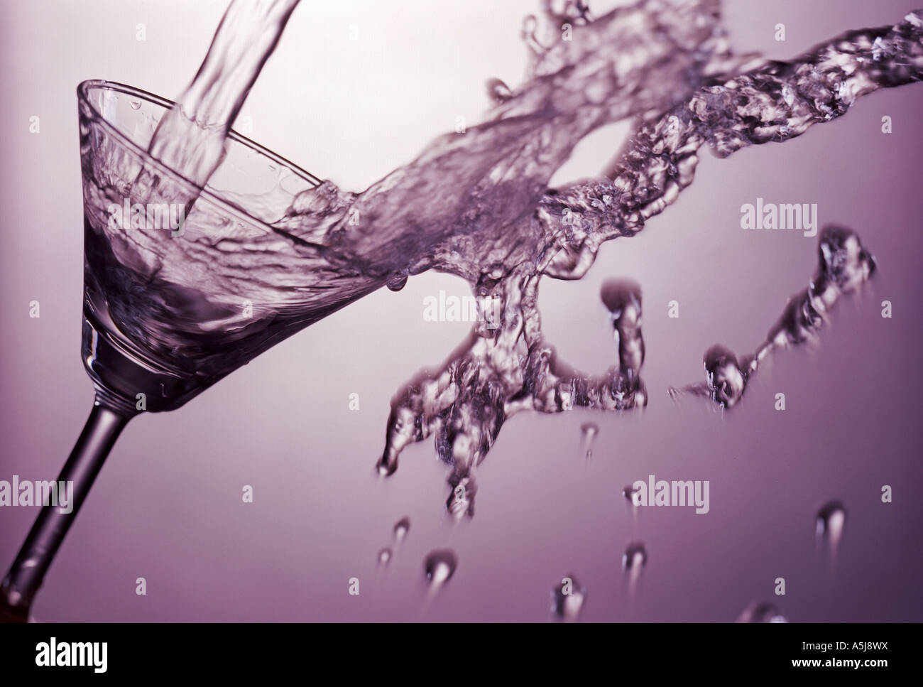 Color drops fall wine hi-res stock photography and images - Alamy