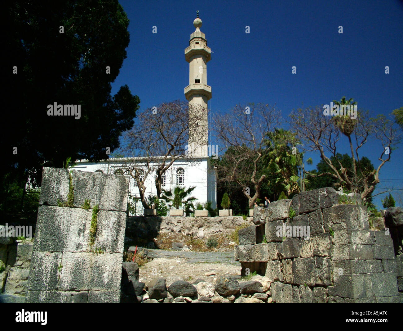 Roman ruins and mosque at Hamat Gader Israel Stock Photo - Alamy