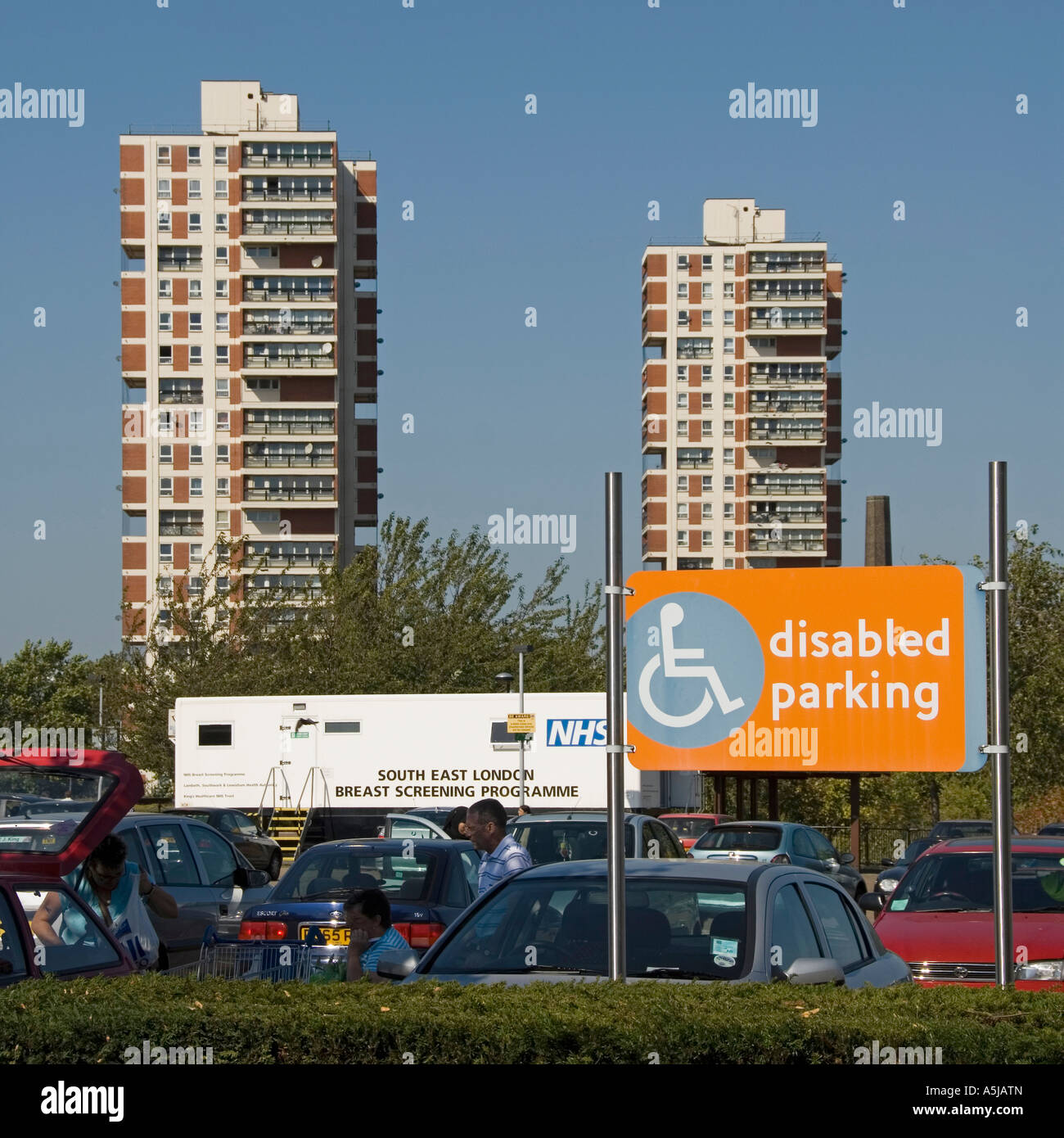 Disabled shoppers parking facilities sign at shopping mall complex ...