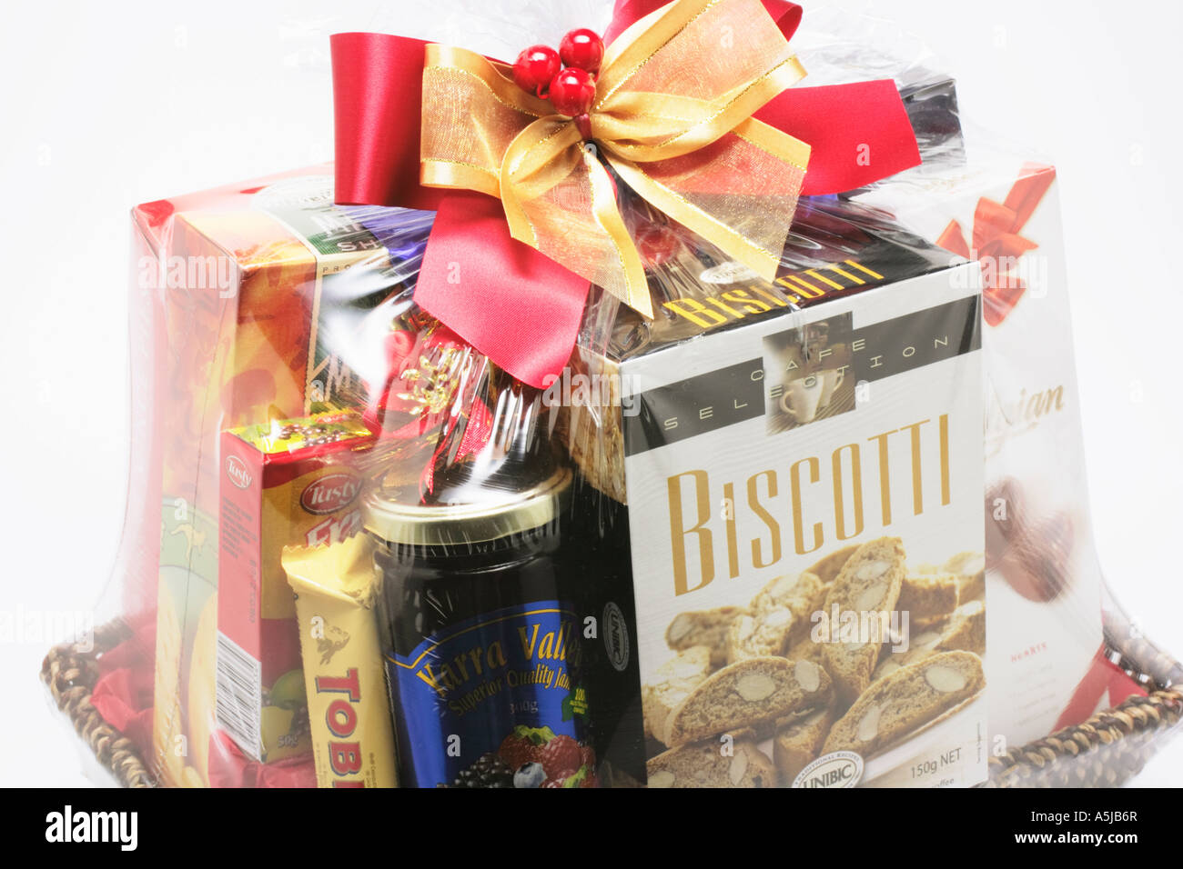 Gift packaging hamper hi-res stock photography and images - Alamy