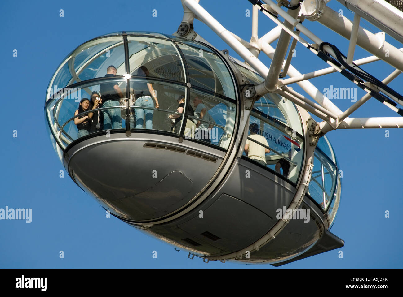 Close up of people inside one pod on the London Eye ferris wheel Stock ...