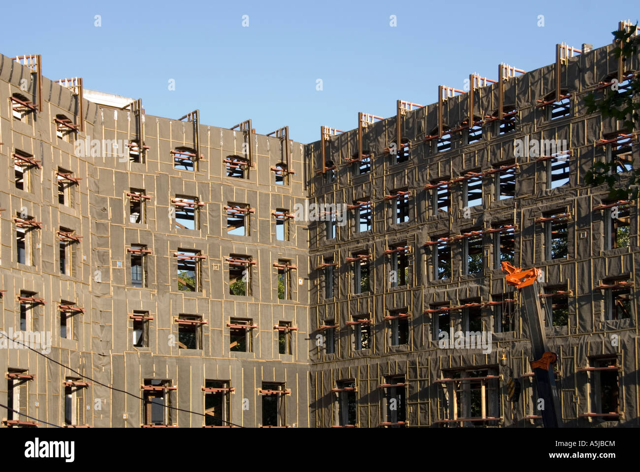 Masonry wall bracing hi-res stock photography and images - Alamy