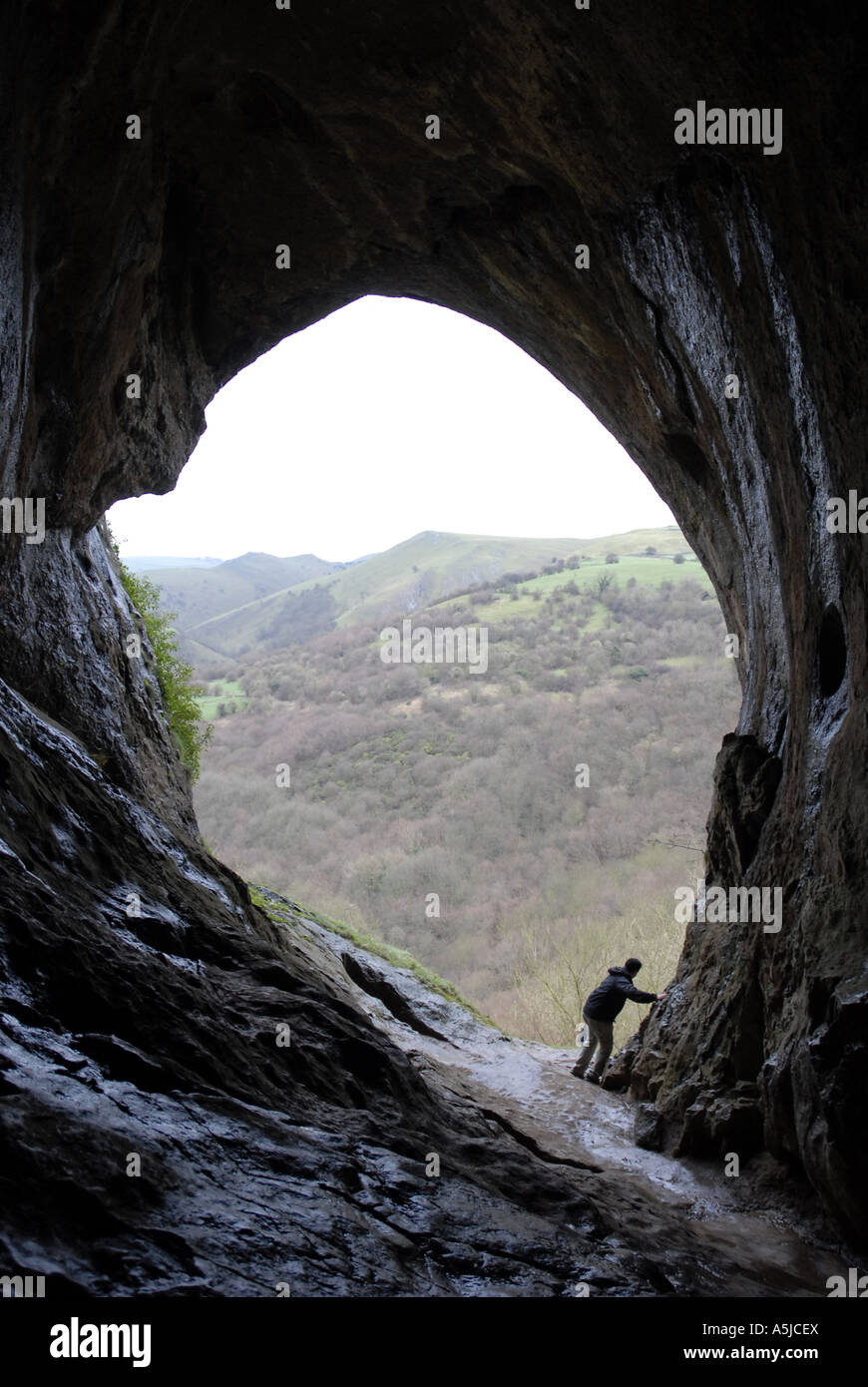 Thors Cave, Peak District, Derbyshire, UK Stock Photo - Alamy