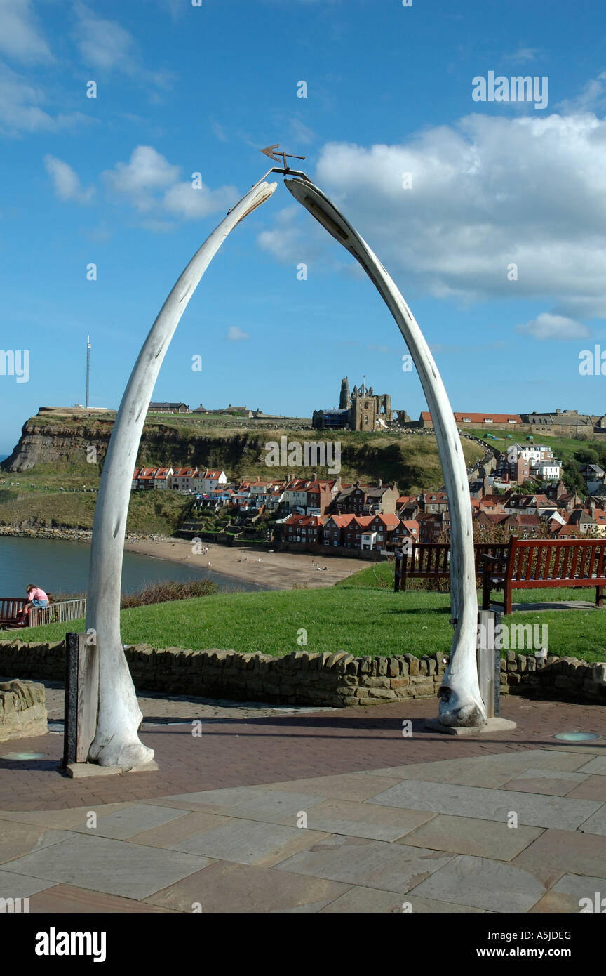 Whale bone arch at Whitby North Yorkshire Stock Photo - Alamy