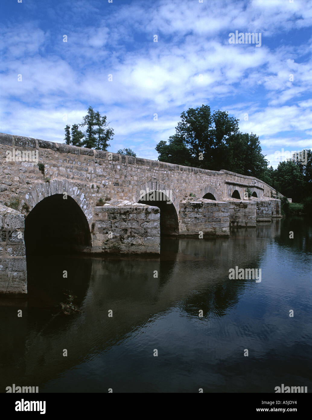 Grez sur loing hi-res stock photography and images - Alamy