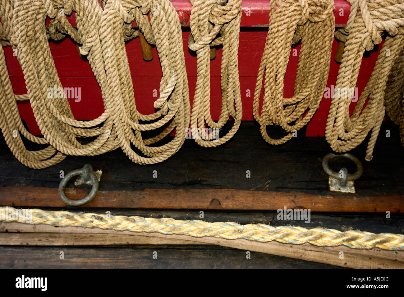Ship ropes and fixings sail rope viking cable Stock Photo - Alamy