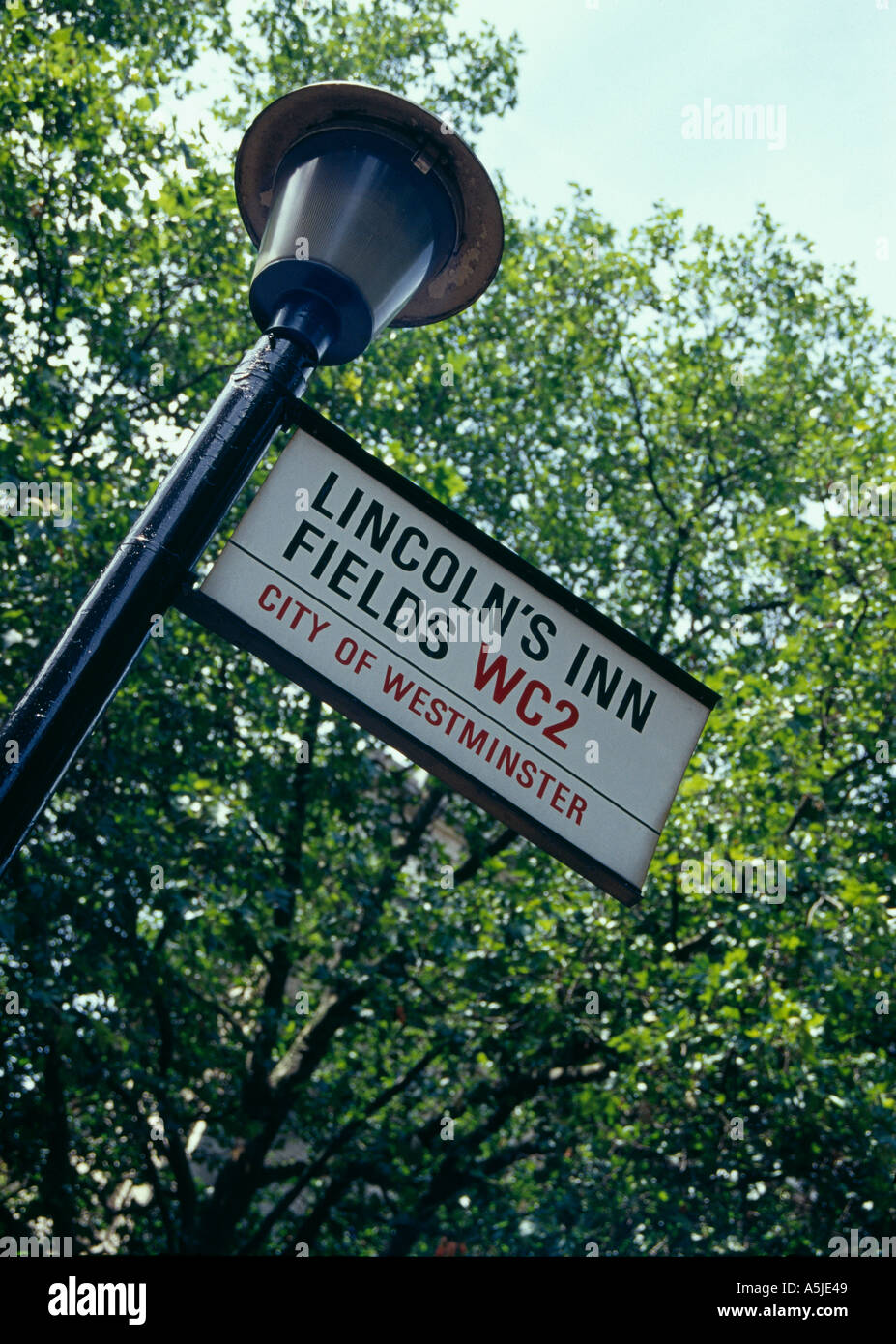 Lincolns inn fields london wc2 hi-res stock photography and images - Alamy